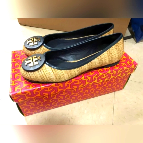 Tory Burch | Shoes | Tory Burch Designer Reva Raffia Wicker Beige ...